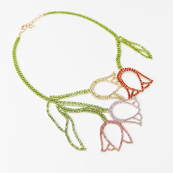 Zara | Jewelry | Nwt Zara Woman Flowers Tulip Special Edition Necklace ...